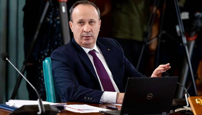 Ministrul Investiţiilor şi Proiectelor Europene, Adrian Câciu: Luni ... Ministrul Investiţiilor şi Proiectelor Europene, Adrian Câciu: Luni ...
