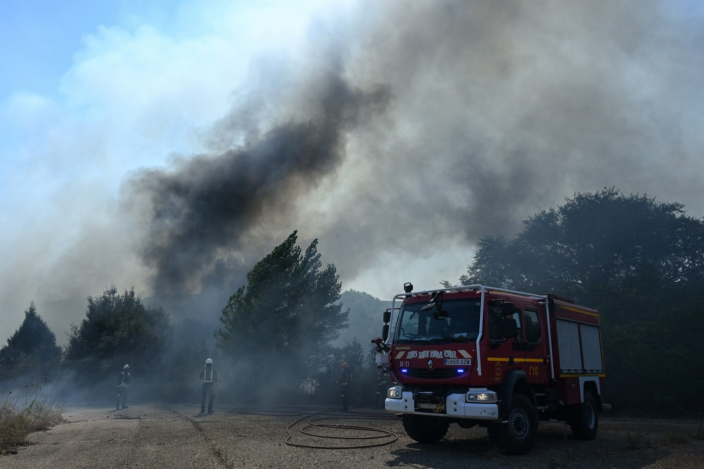 Pompierii brașoveni, a treia zi de intervenție în munții Făgăraș | Site ...