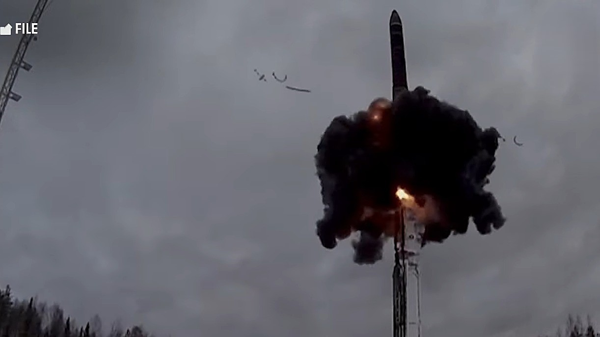 Ucraina oferă noi date despre racheta Oreşnik lansată de Rusia, ce a ...