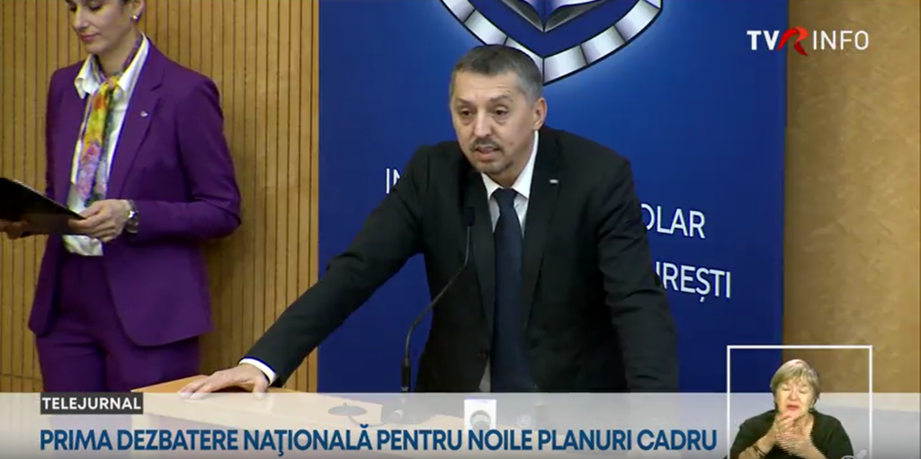 Dezbatere privind planurile cadru pentru liceu. Daniel David: Să nu ne transformăm copiii în ...
