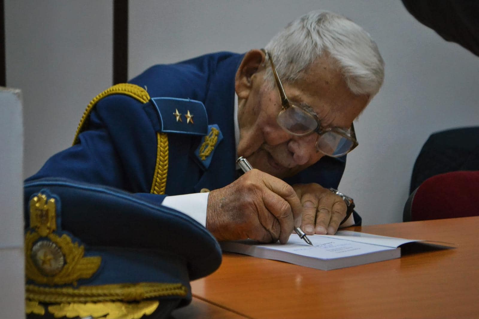 A murit generalul Radu Theodoru, acuzat de trădare de DIICOT. Dorea ...