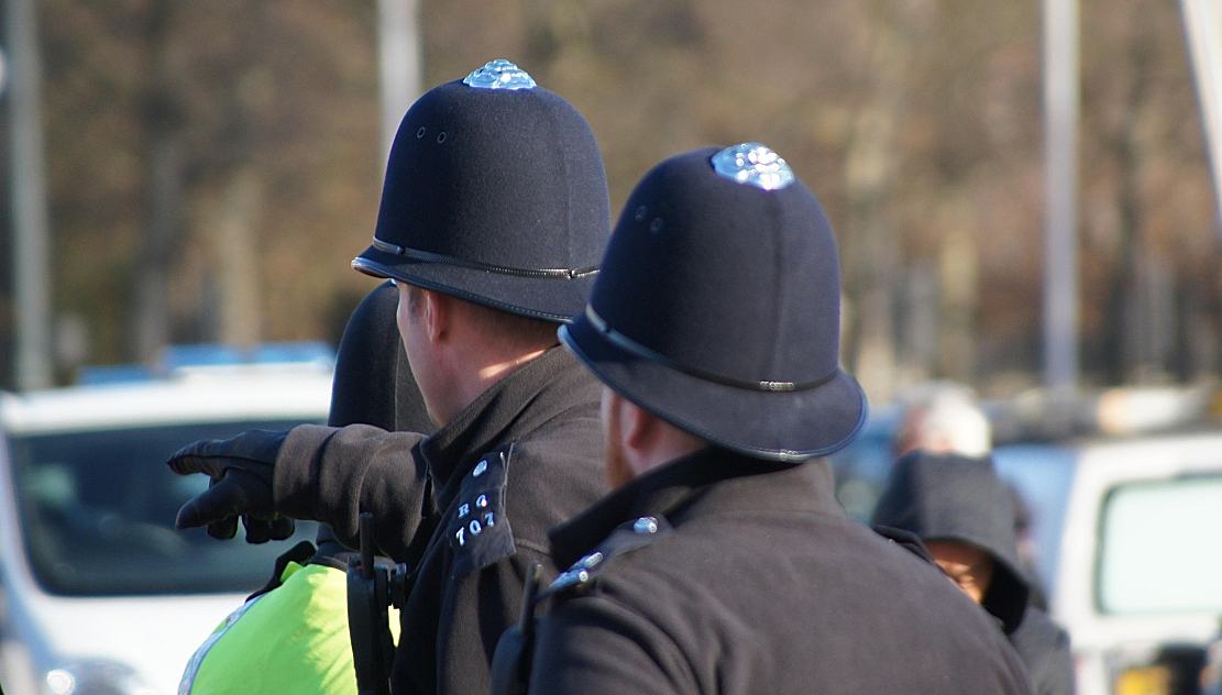 Un britanic care a ucis trei femei a urmărit un video cu Andrew Tate ...