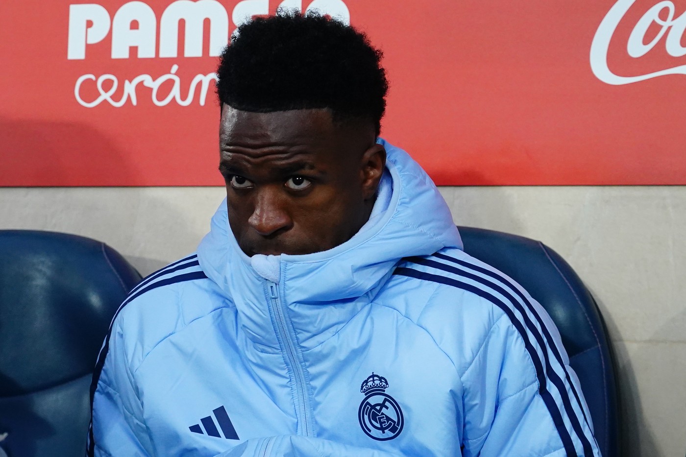 Editorial TVR Sport: Privește, dar nu da like! | Site-ul de stiri al TVR