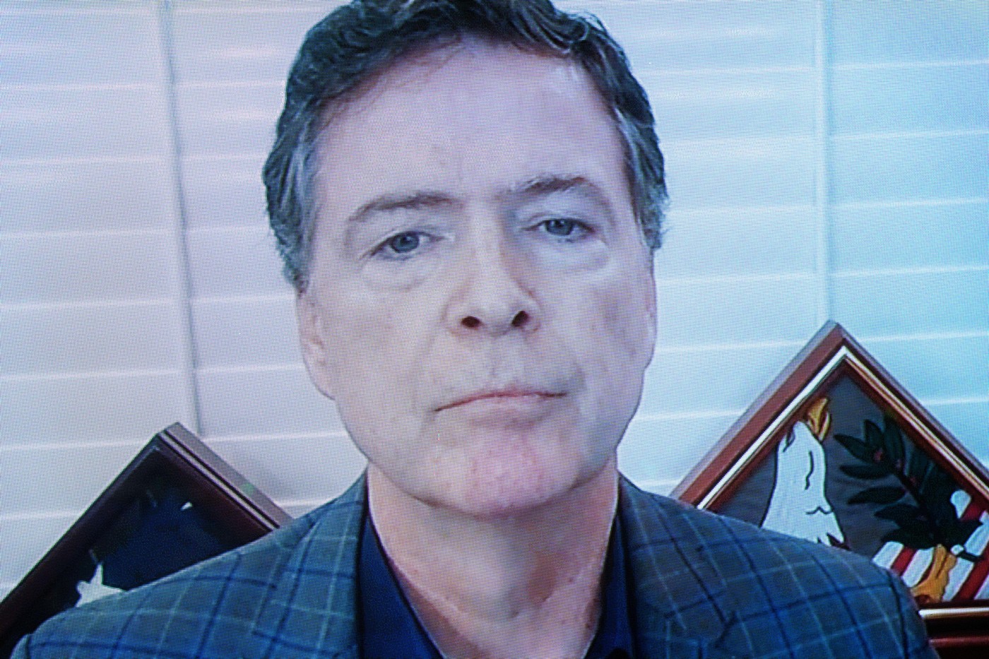 Trump îl acuză pe fostul director al FBI că a cerut asasinarea sa prin ...