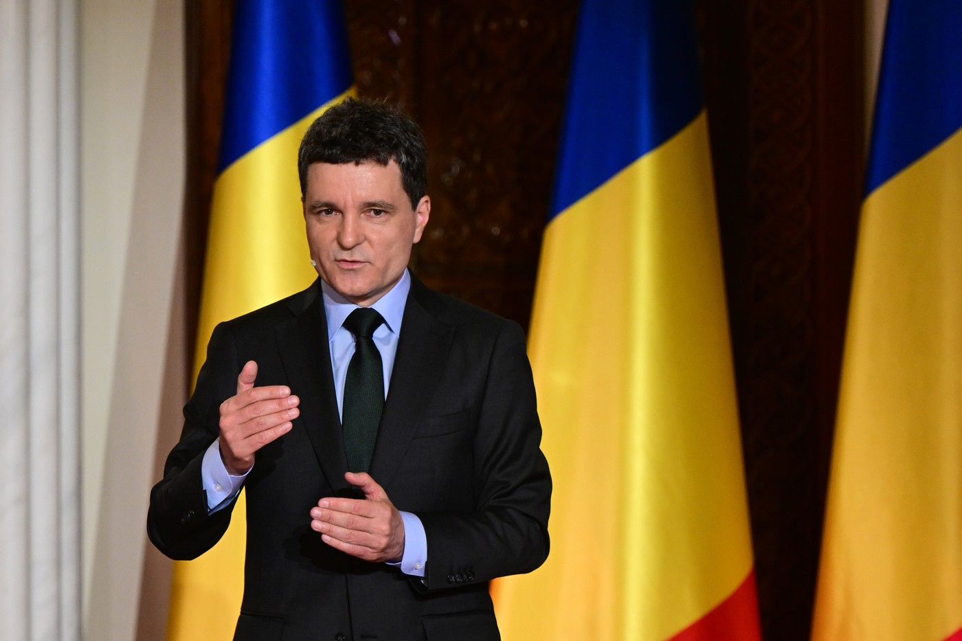 Nicușor Dan se pregătește să preia oficial mandatul de președinte. Cine ...