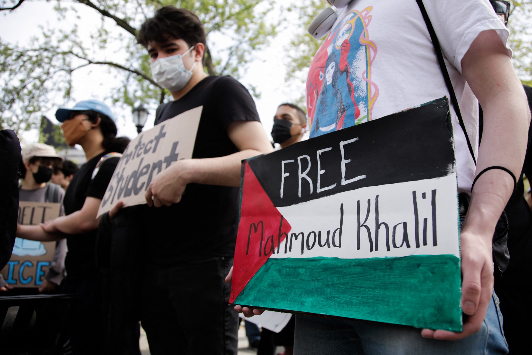 Mahmoud Khalil, student arestat în urma protestelor pro-palestiniene ...