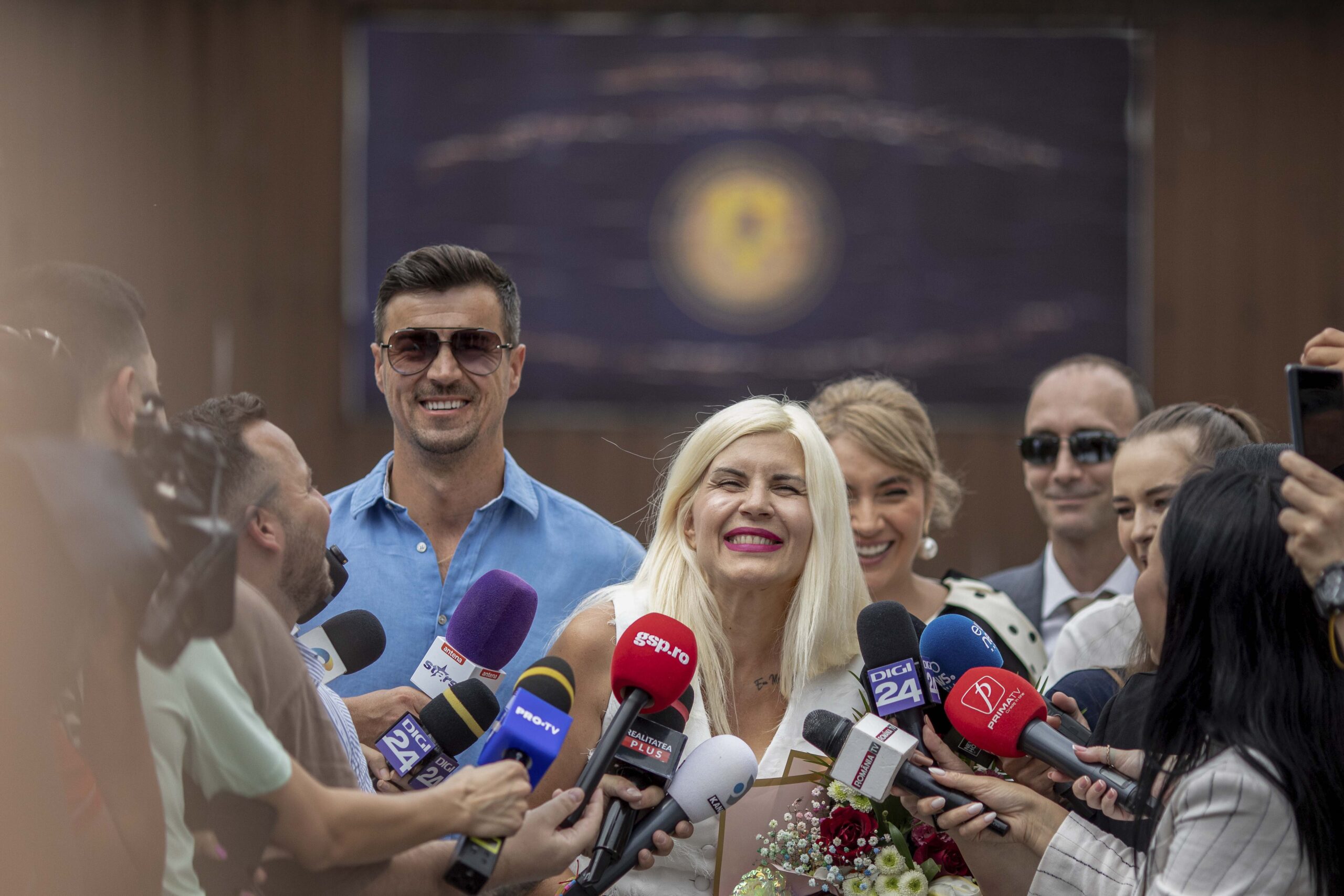 Elena Udrea a ieșit din Penitenciarul Târgșor, după ce a fost eliberată condiționat din ...